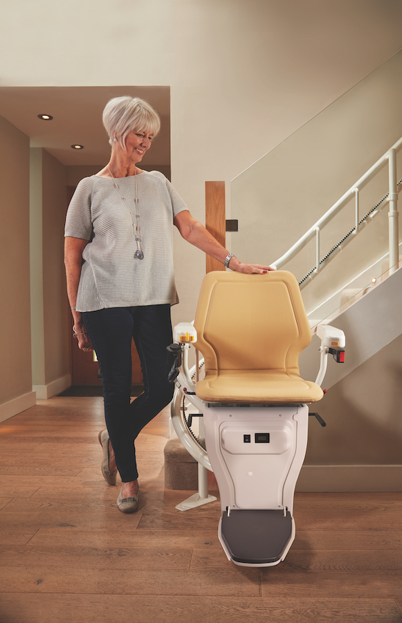 Stair Lift for Home, Curved Stair Lift, Acorn Stairlifts | Centerspan